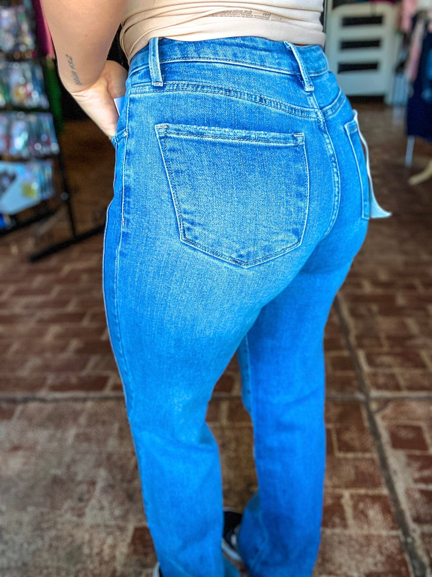 Risen Jeans High Rise Wide Leg Retro Seamed Denim – FarmGirl Frosting, LLC